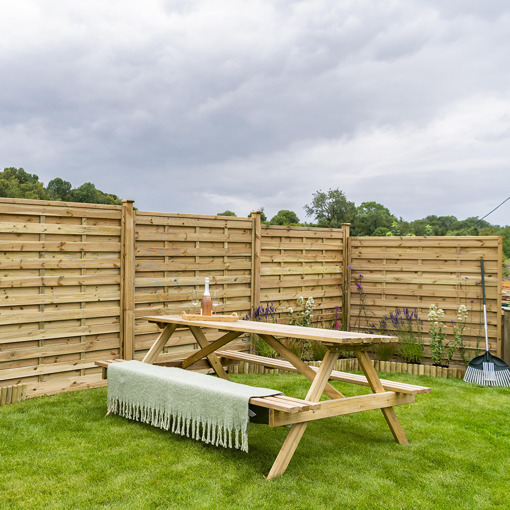 Elite Esprit Square Panel - Broadshires Fencing Supplies